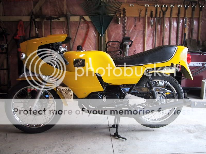 Dunstall Yamaha RD350 | DO THE TON