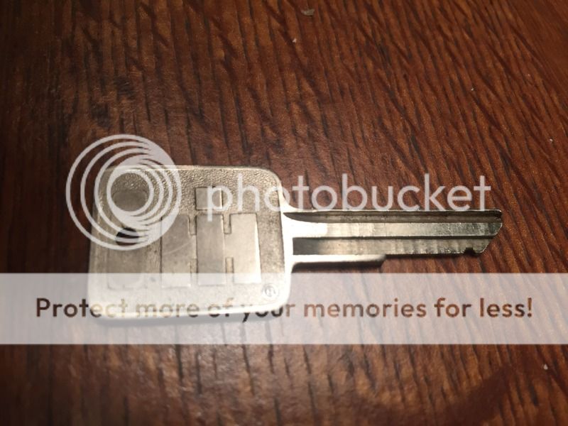 Old style IH keys - Technical IH Talk - Red Power Magazine Community