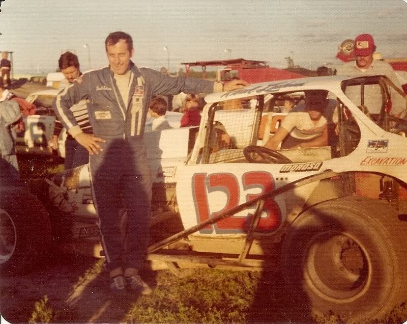 Early modifieds pictures - Bob Hilbert Sportswear Dirt Racing National ...