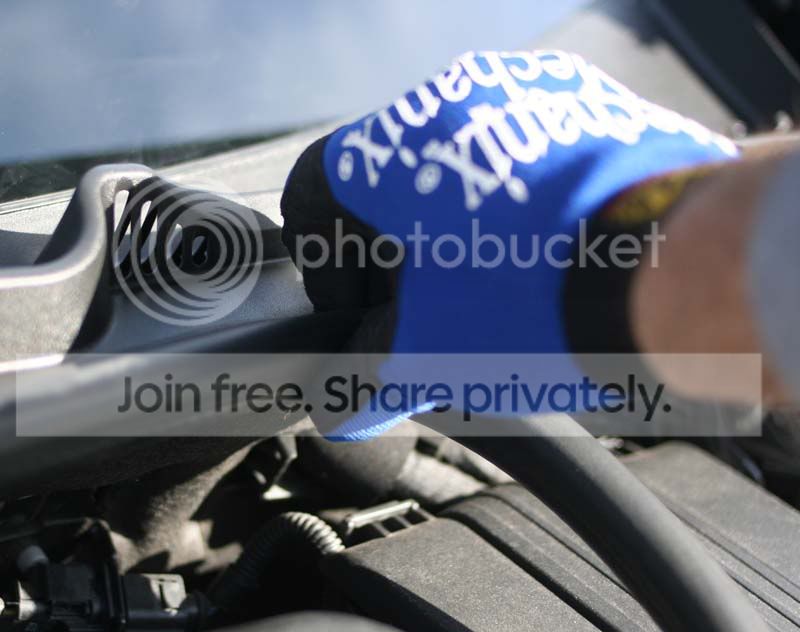 Plenum Chamber Cover DIY - Removal and install | VW Vortex - Volkswagen ...
